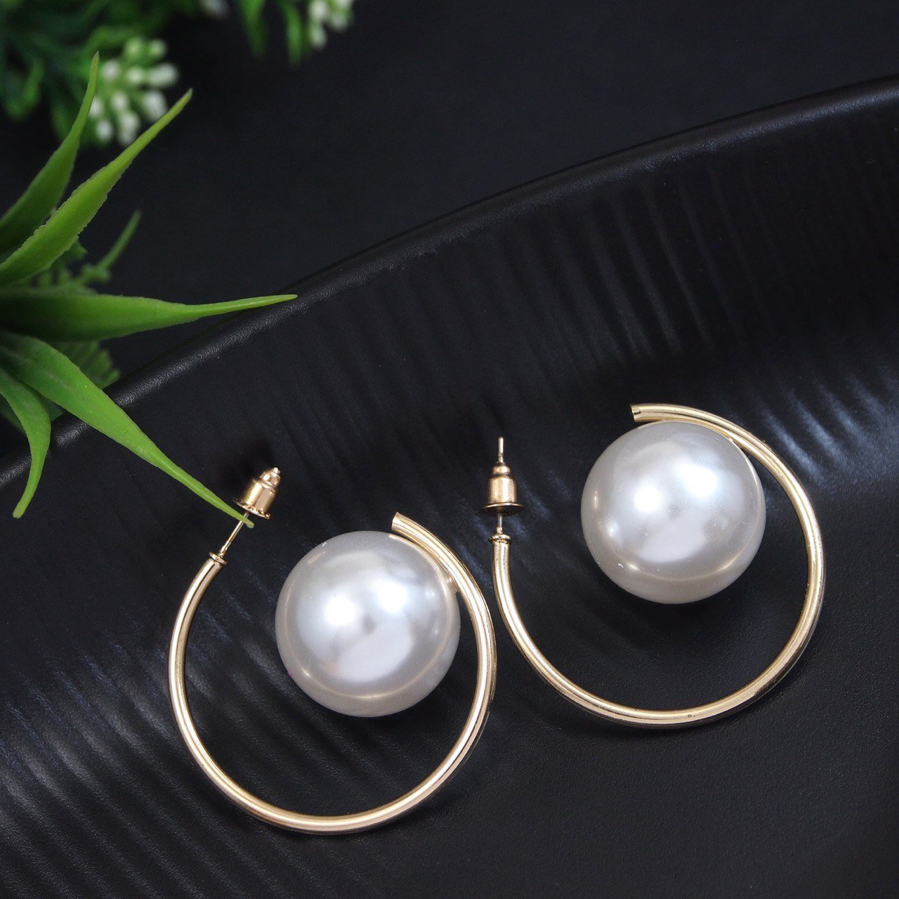 Luzz Pearl Hoop Earrings 🌟 - Luzz Jewelry